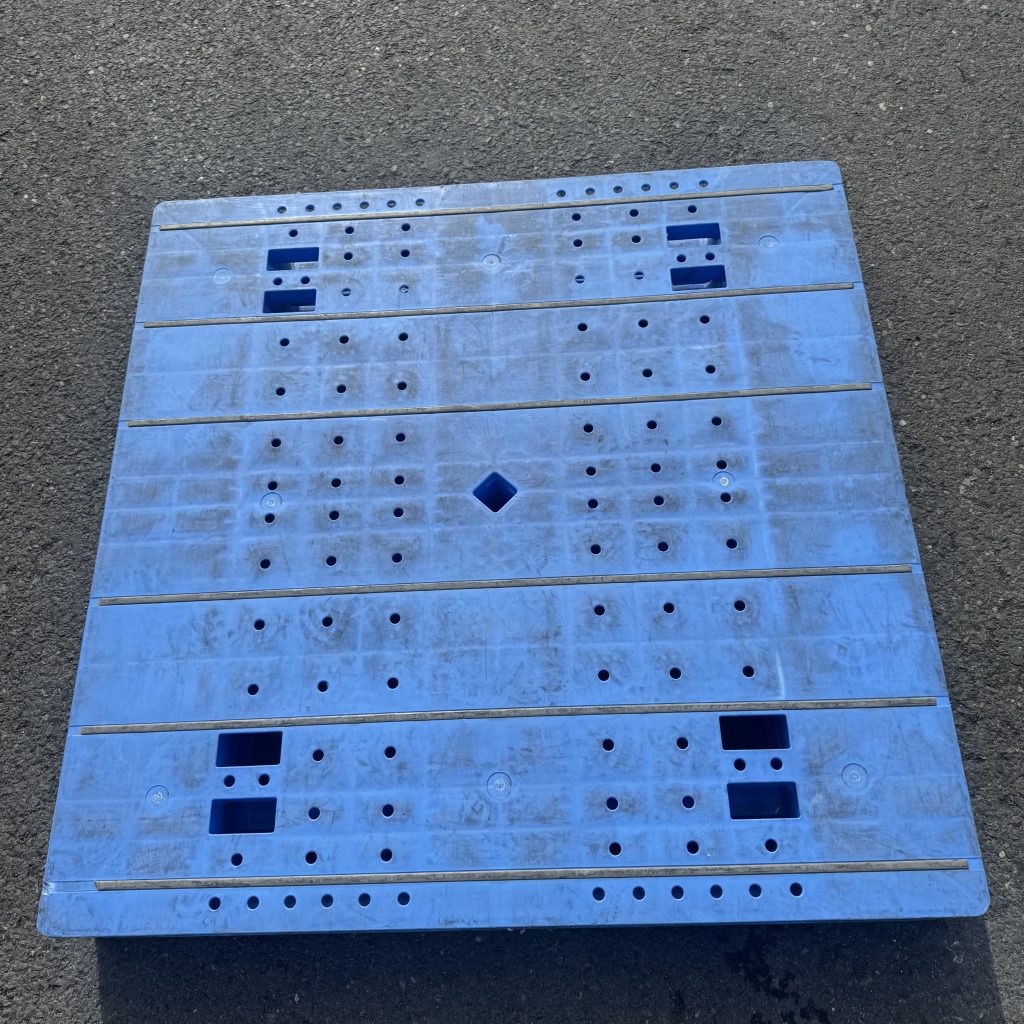 プラスチックパレット（P049） - ROUTE88